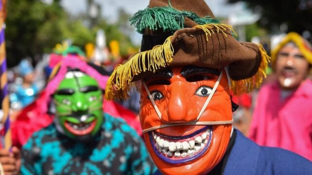 Mitología del Salvador: Dioses y 10 Historias de Terror!